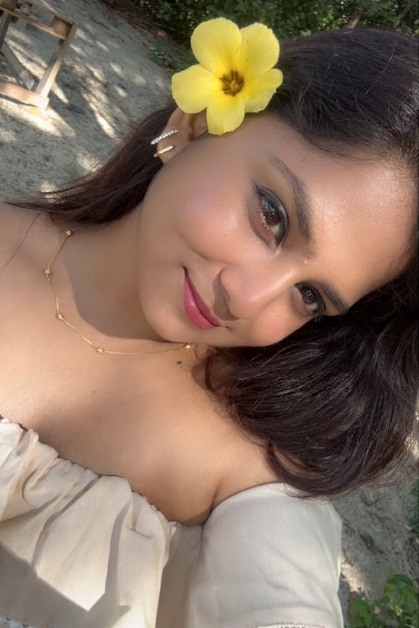 వెకేషన్‌లో గుప్పెడంత మనసు సీరియల్ బ్యూటీ.. మామూలుగా లేదుగా! (ఫొటోలు) | Guppedantha Manasu Serial ...